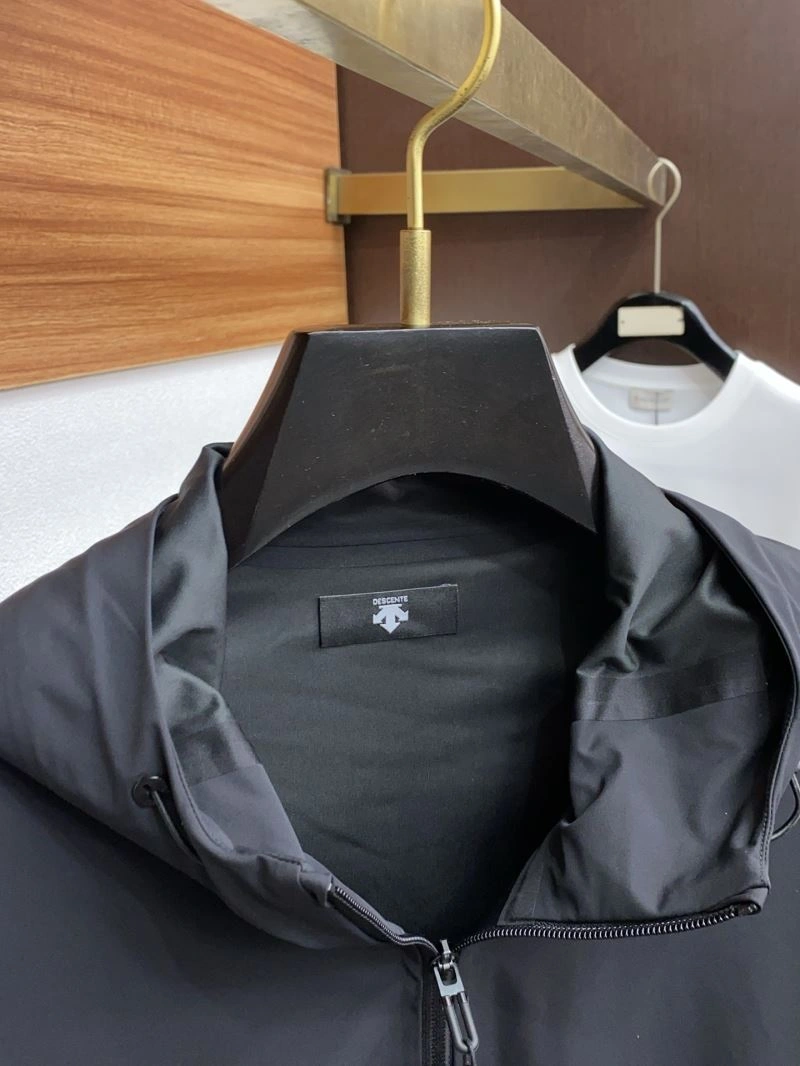 Factory-made Descente Outwear
