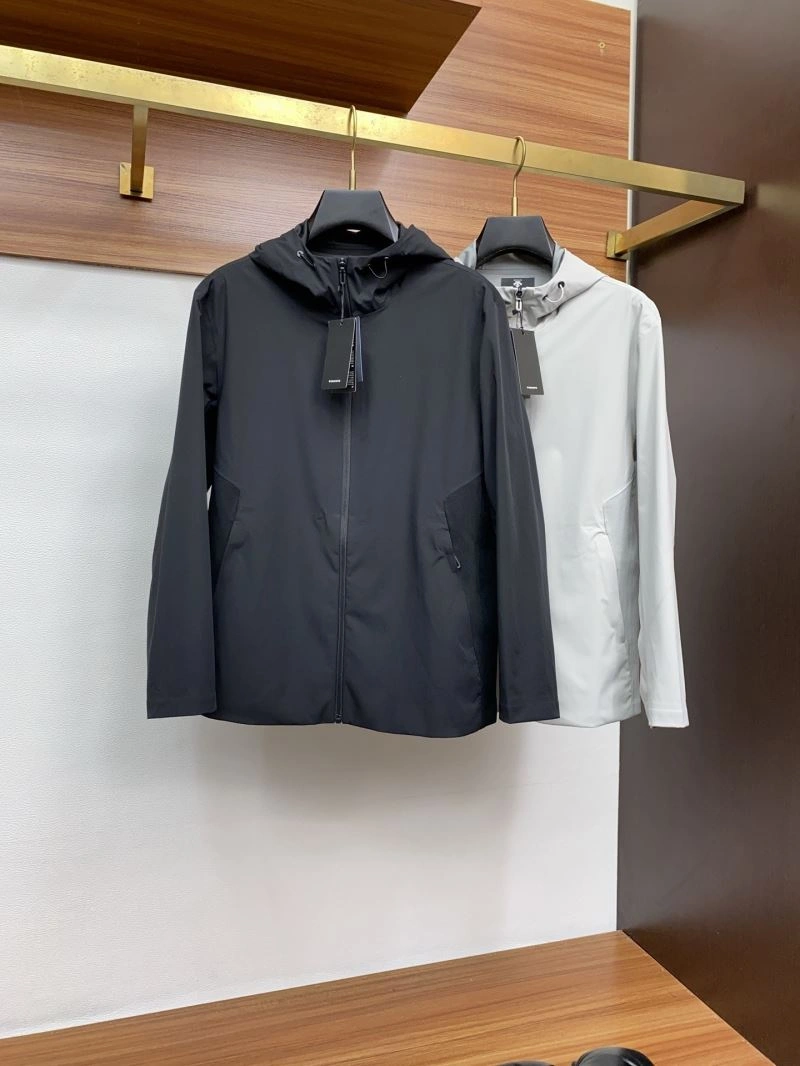 Legit Descente Outwear