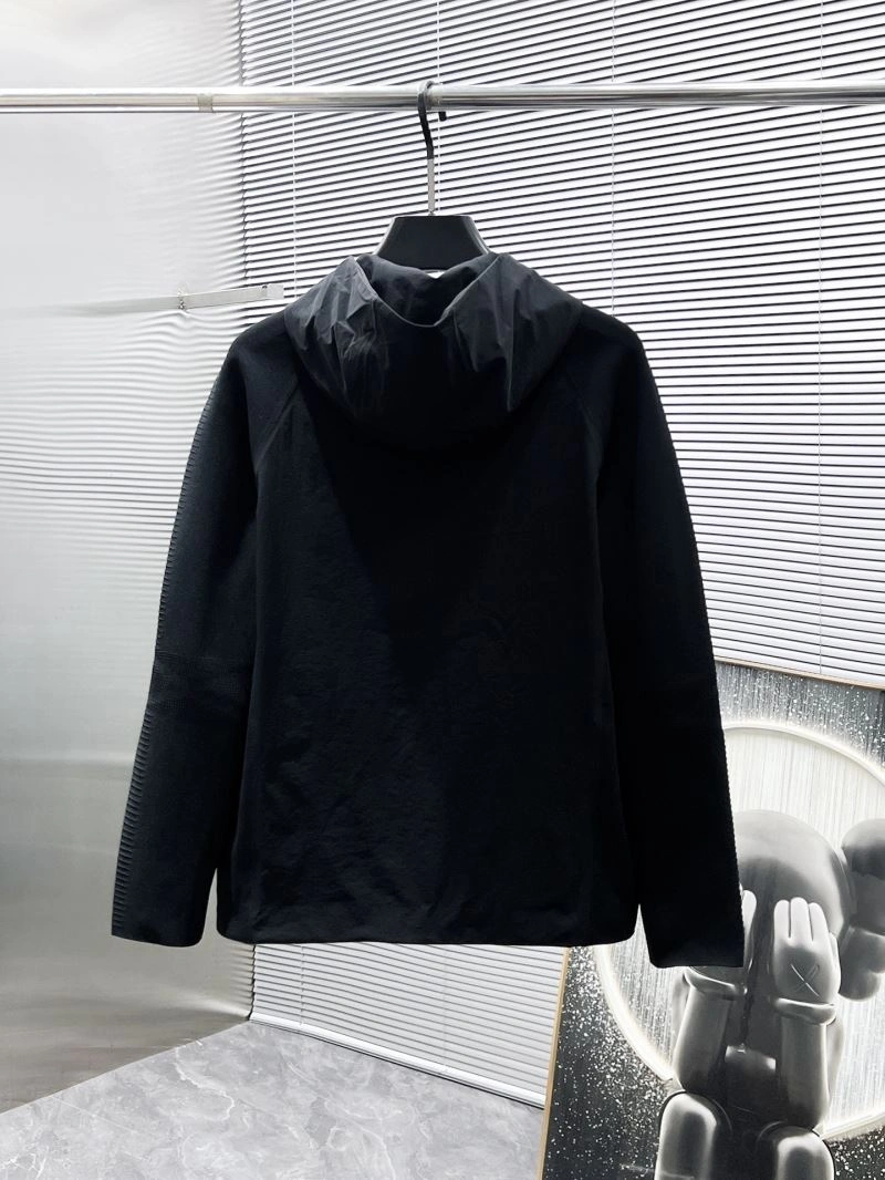 OEM Descente Outwear