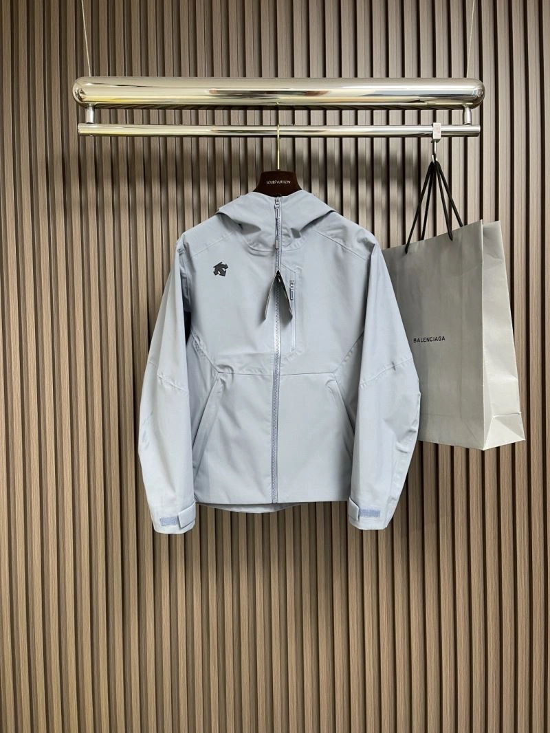 Descente Outwear