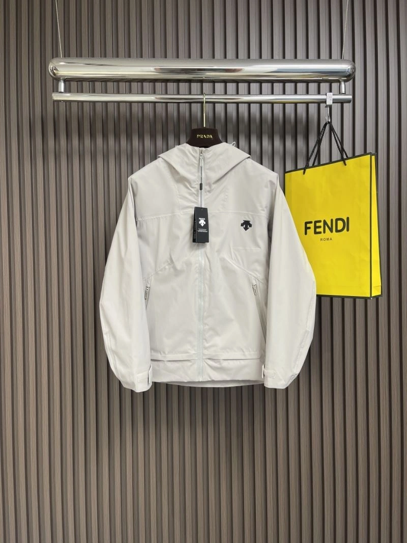 Descente Outwear