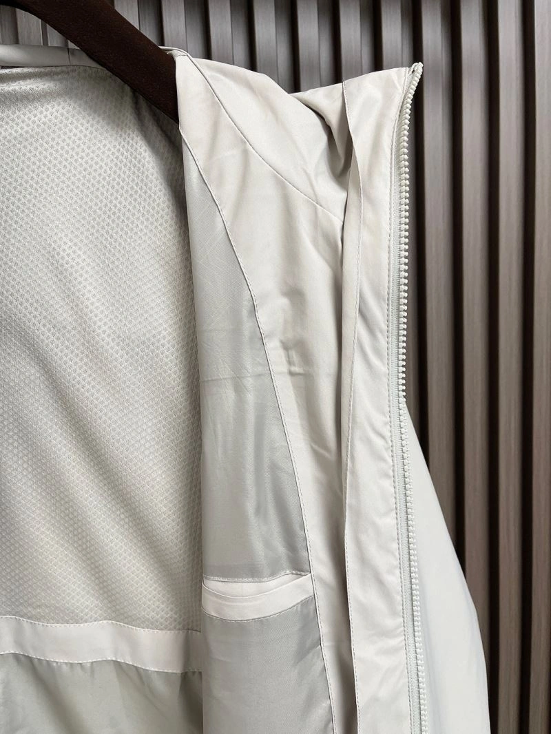 Value-priced Descente Outwear