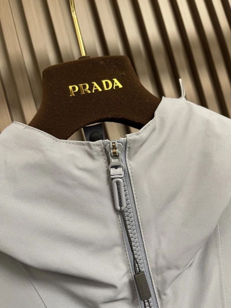 Original Descente Outwear