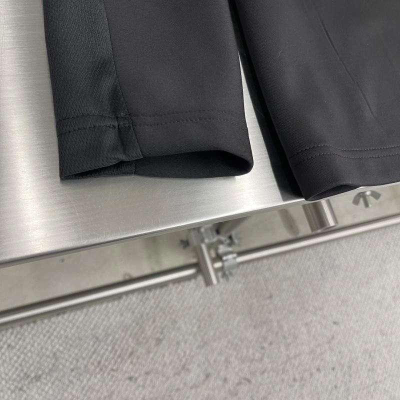 Value-priced Descente Outwear