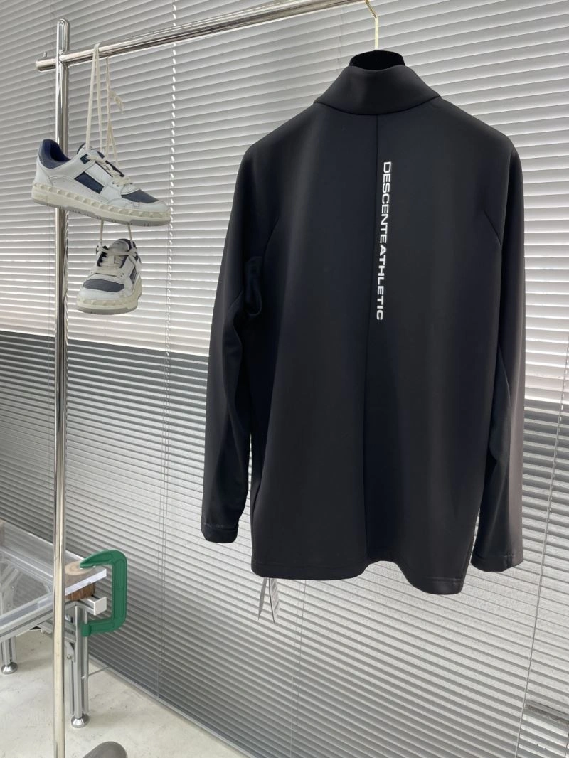 Value-priced Descente Outwear