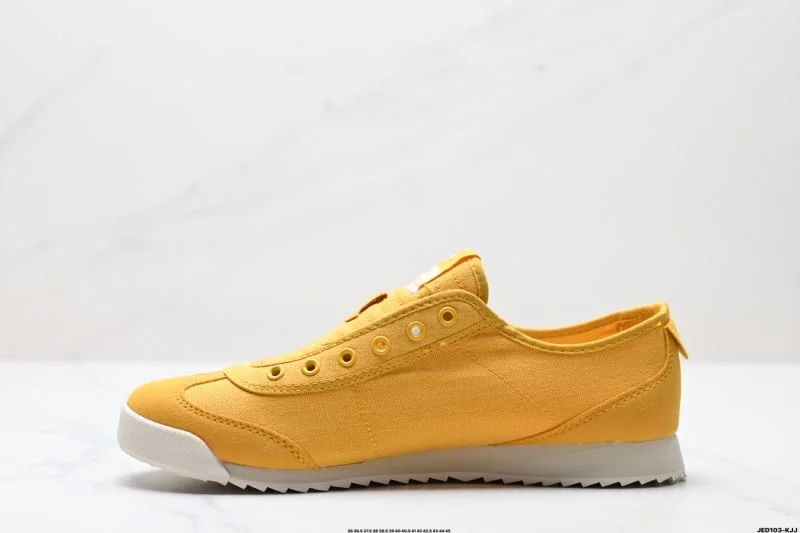 Affordable Descente Shoes