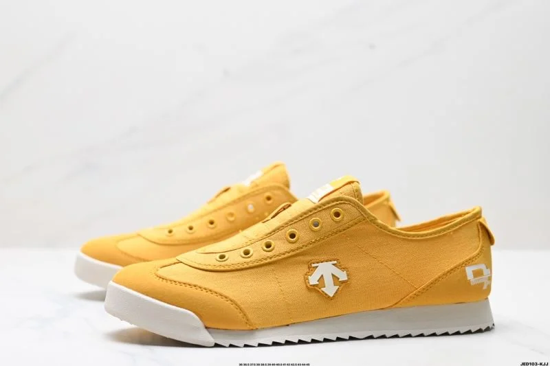 Affordable Descente Shoes