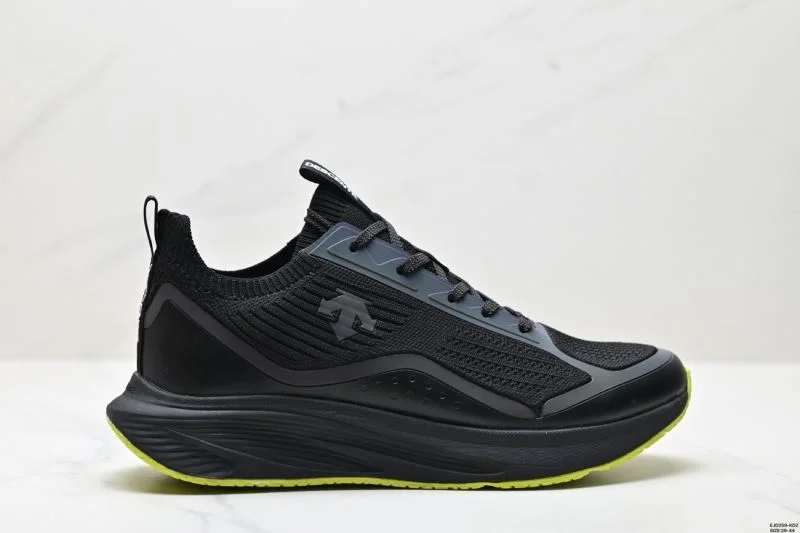 Descente Shoes