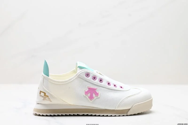 Descente Shoes