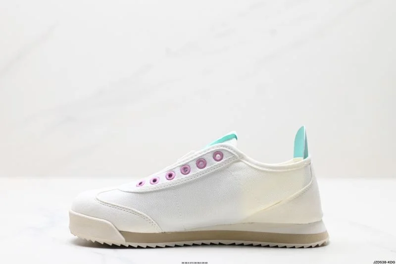 Brand-original Descente Shoes