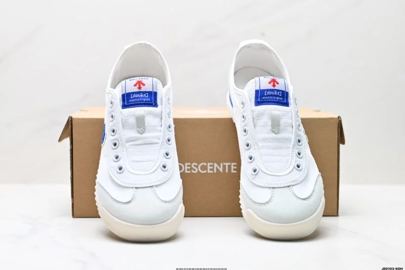 Factory-made Descente Shoes
