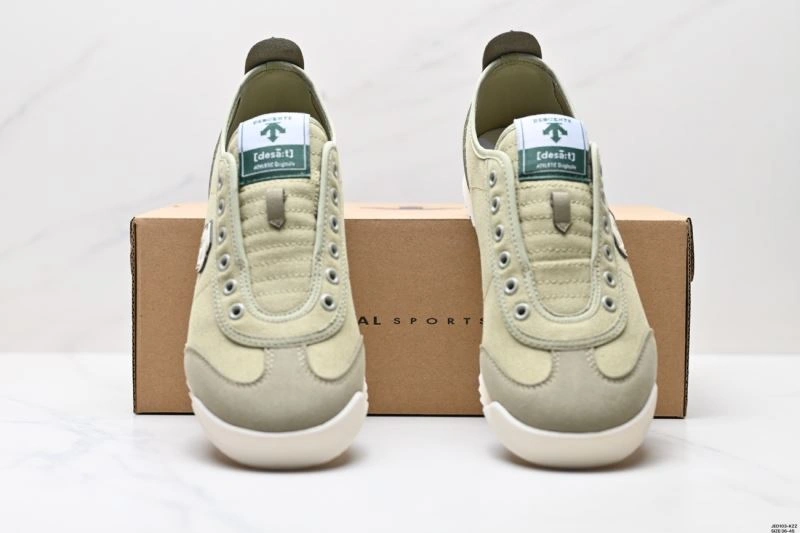 1:1 copy Descente Shoes