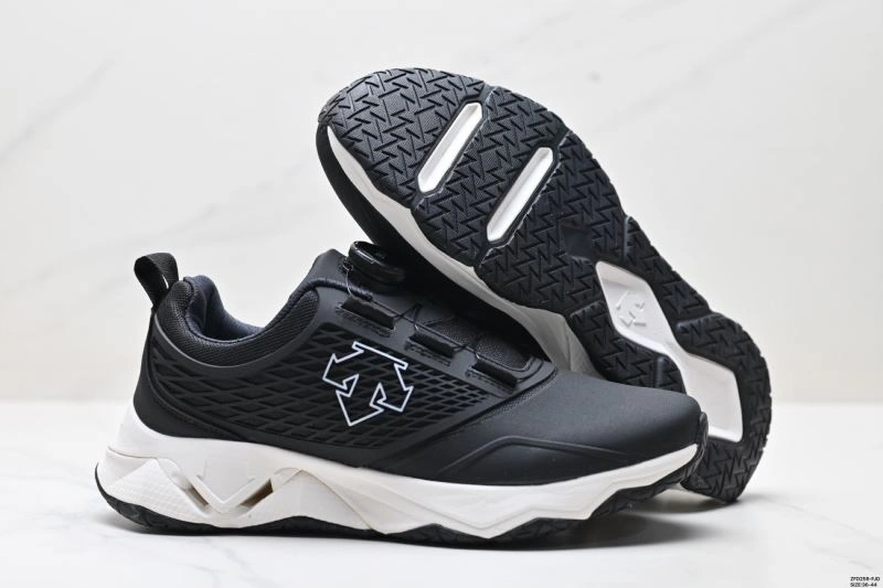 Cut-rate Descente Shoes