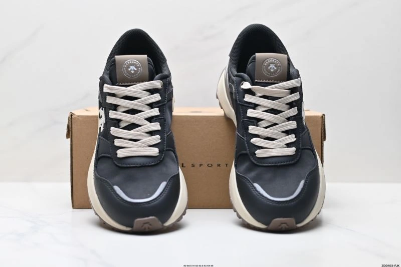 Economical Descente Shoes