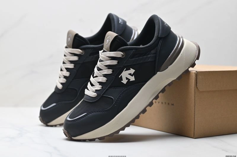 Economical Descente Shoes