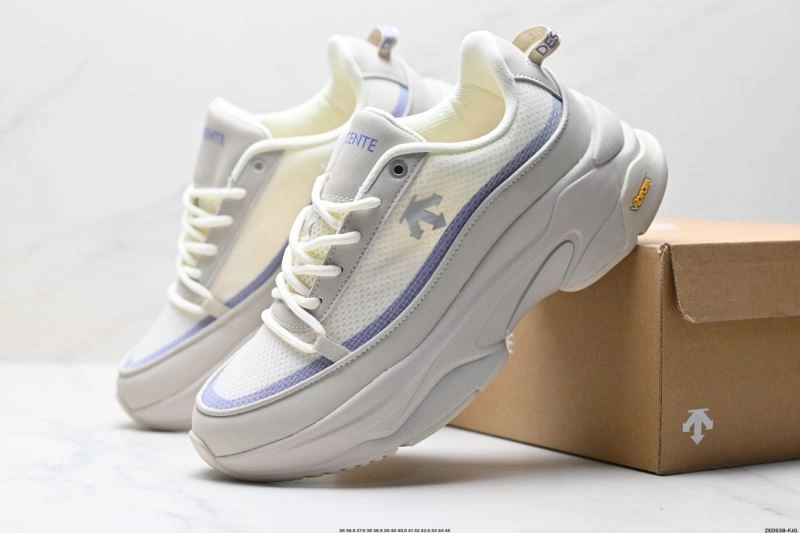 Economical Descente Shoes