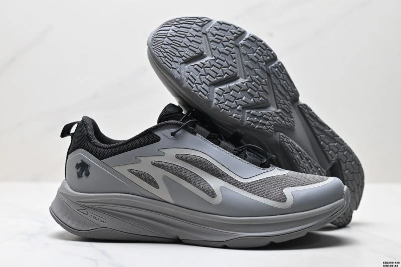 Top mirror Descente Shoes