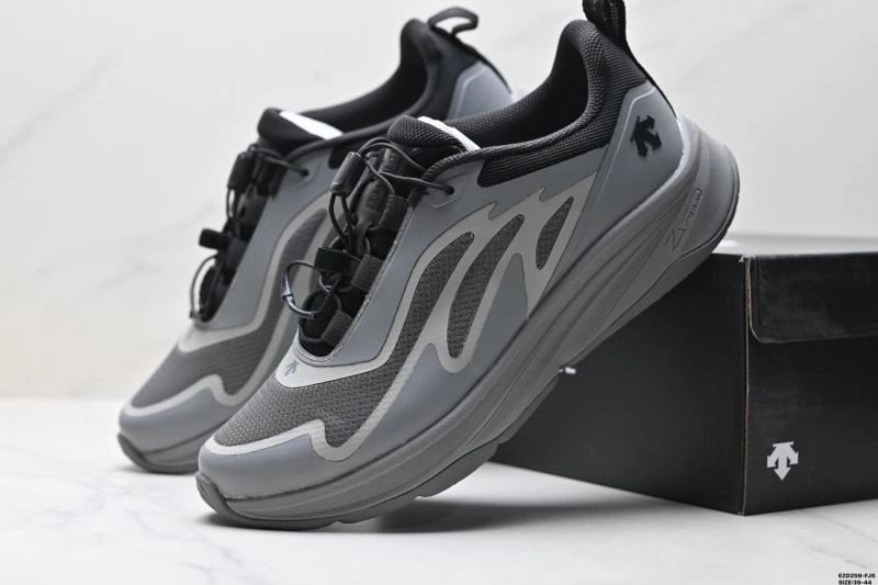 Top mirror Descente Shoes