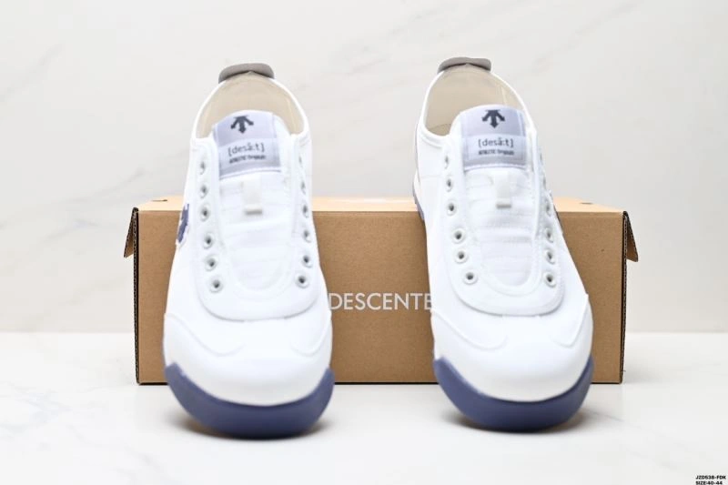 Top match Descente Shoes
