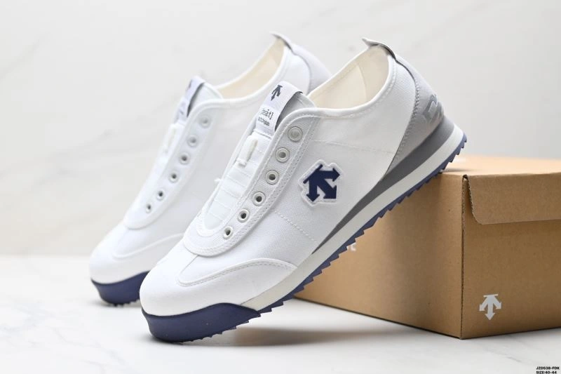 Top match Descente Shoes