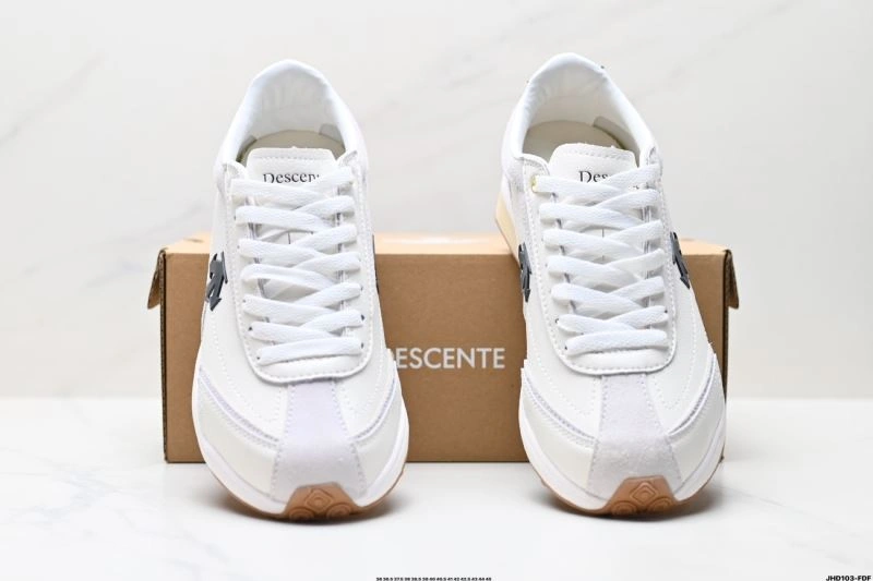 1:1 copy Descente Shoes