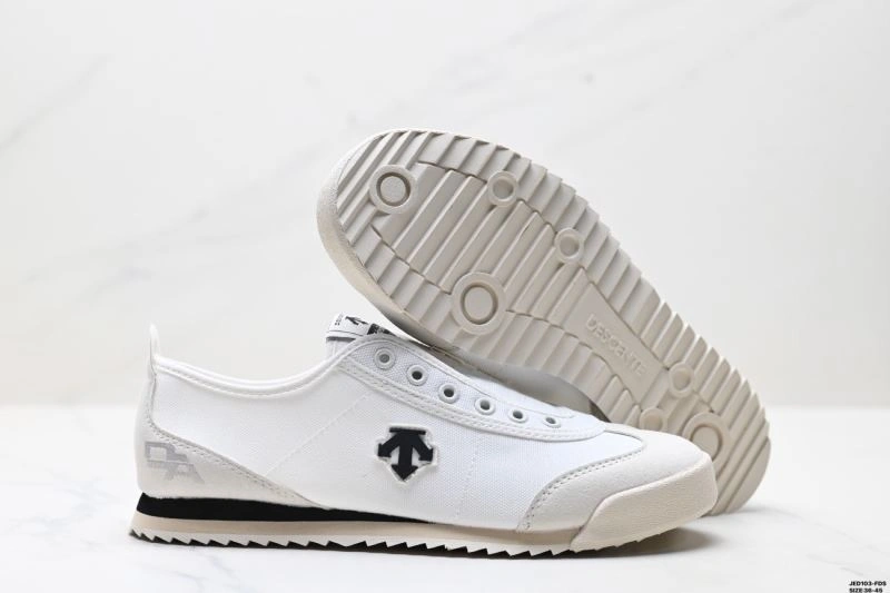 Mirror quality Descente Shoes