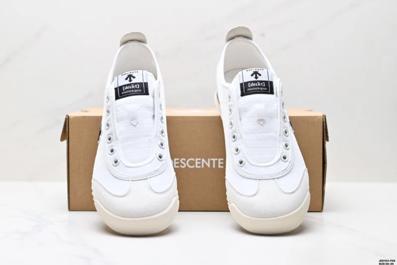 Mirror quality Descente Shoes