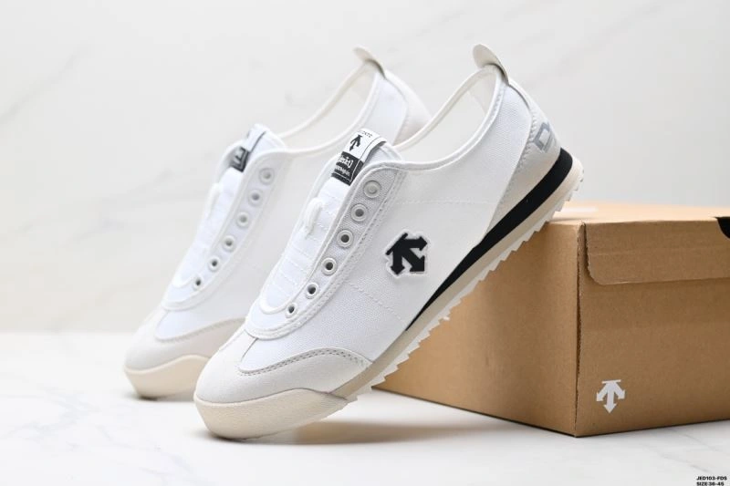Mirror quality Descente Shoes