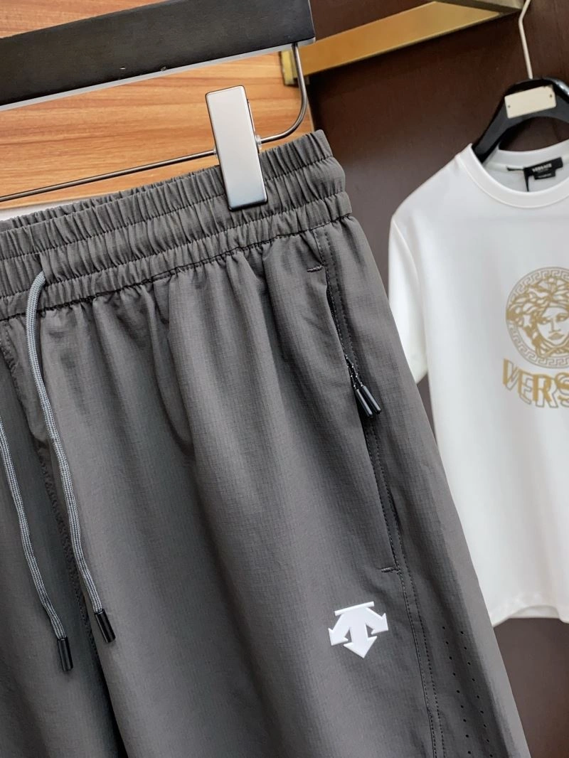 Legit Descente Short Pants