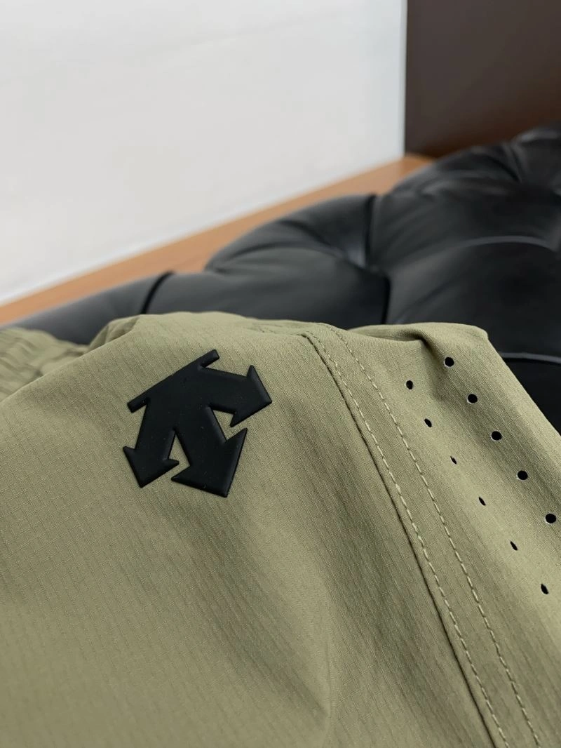 Authentic Descente Short Pants