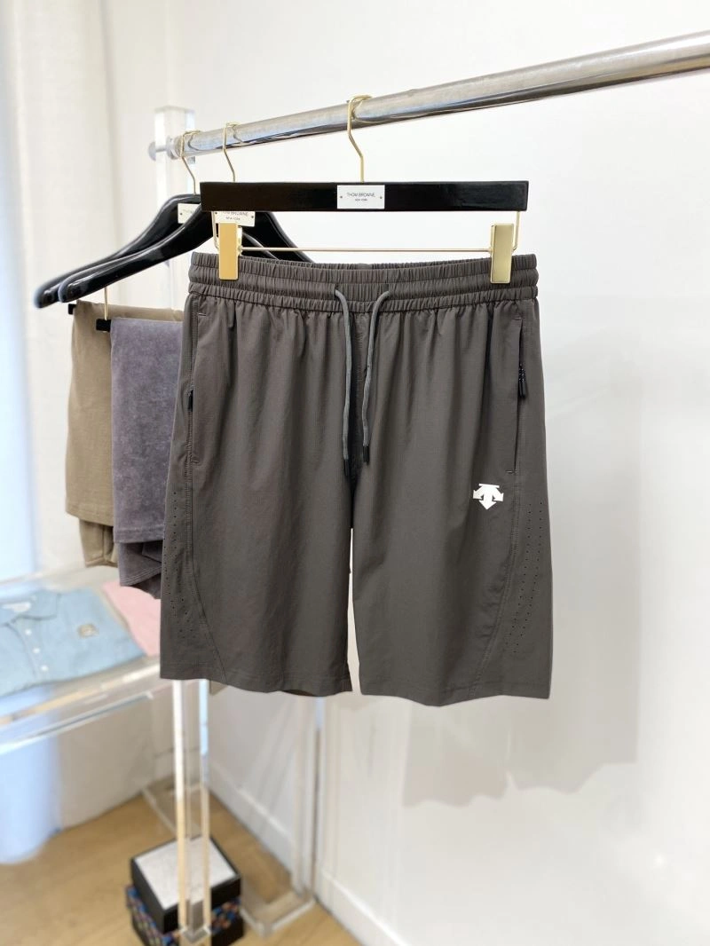 Descente Short Pants