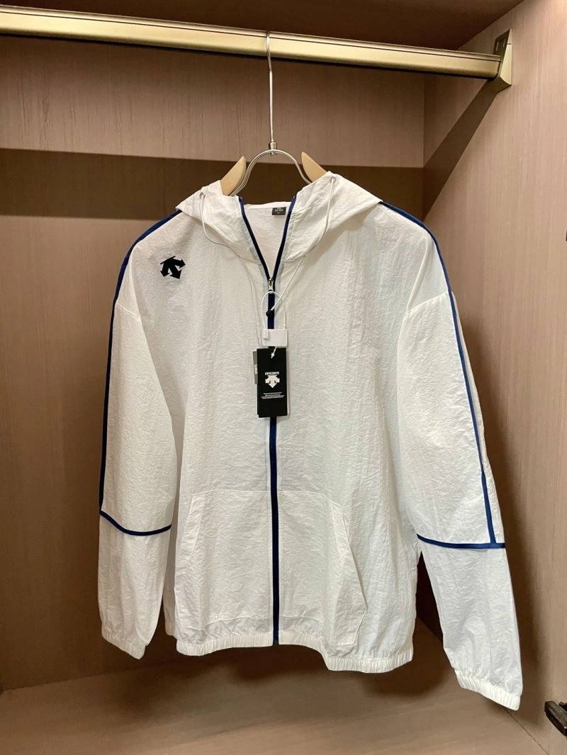 Descente Sunscreen Jacket