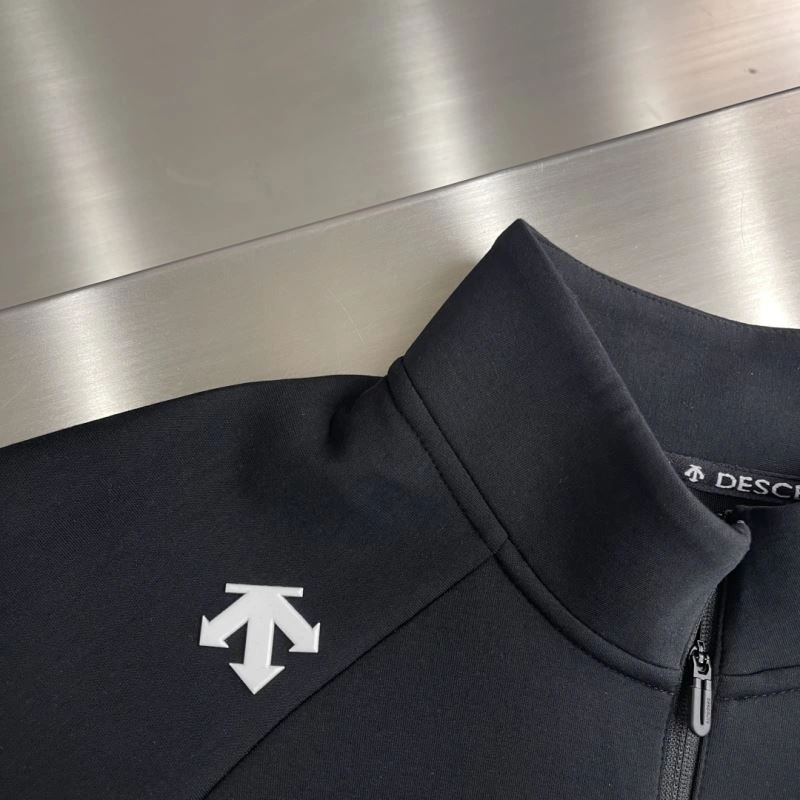 Indistinguishable Descente Sweaters