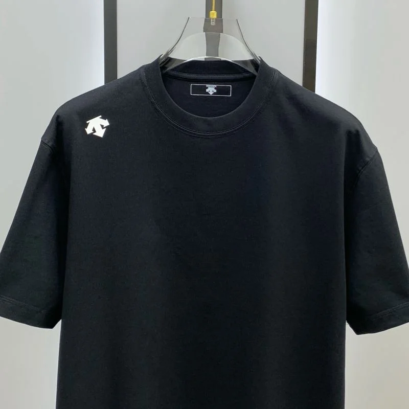 Brand-original Descente T-Shirts