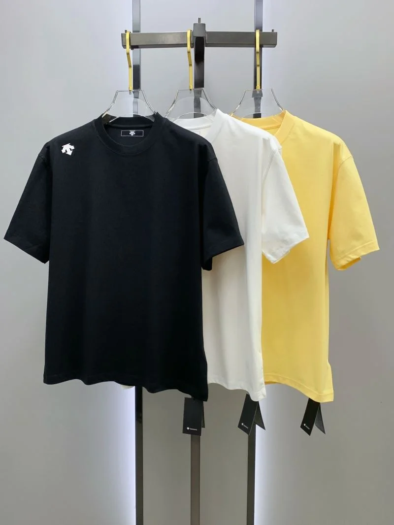 Indistinguishable Descente T-Shirts