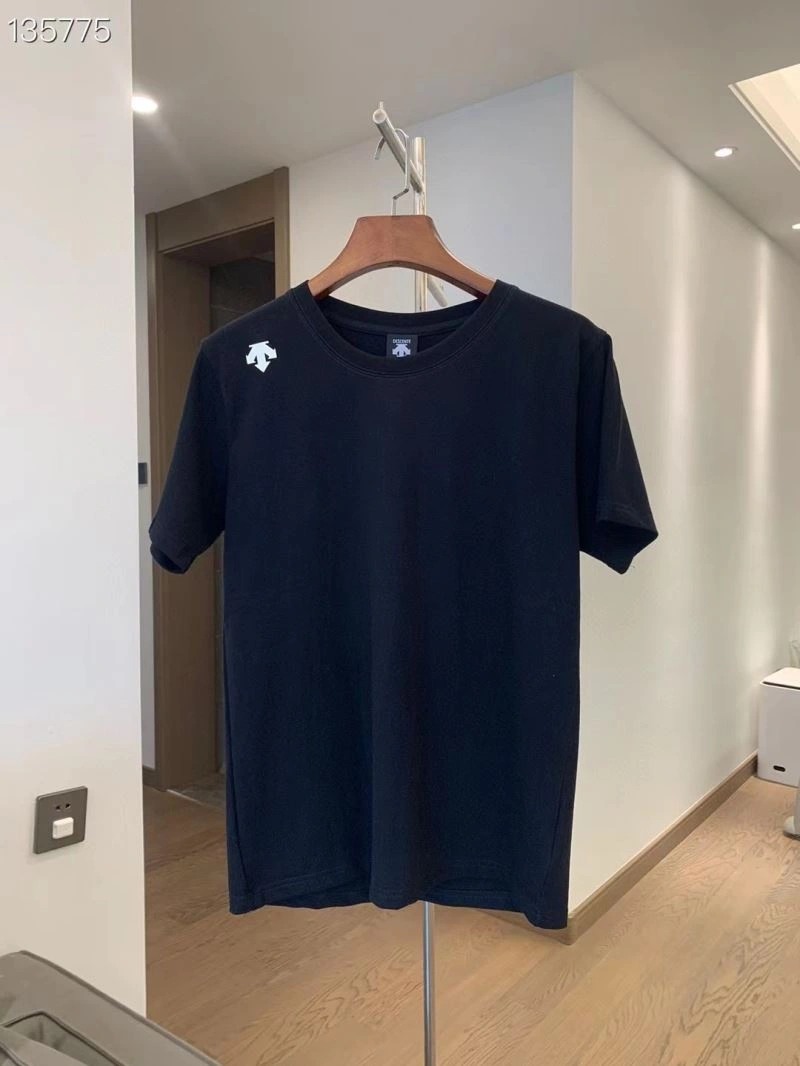 Discounted Descente T-Shirts