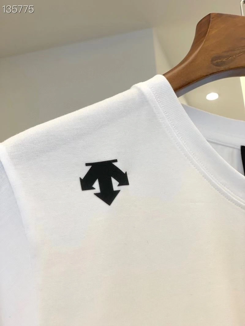 Discounted Descente T-Shirts