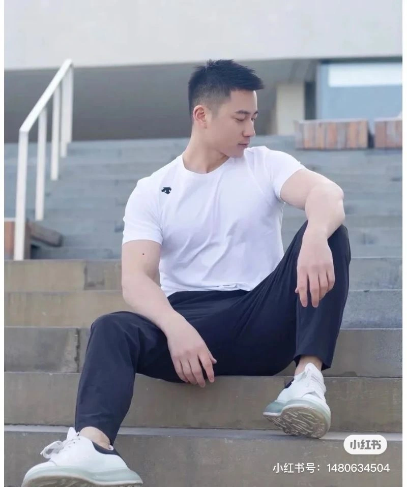Discounted Descente T-Shirts
