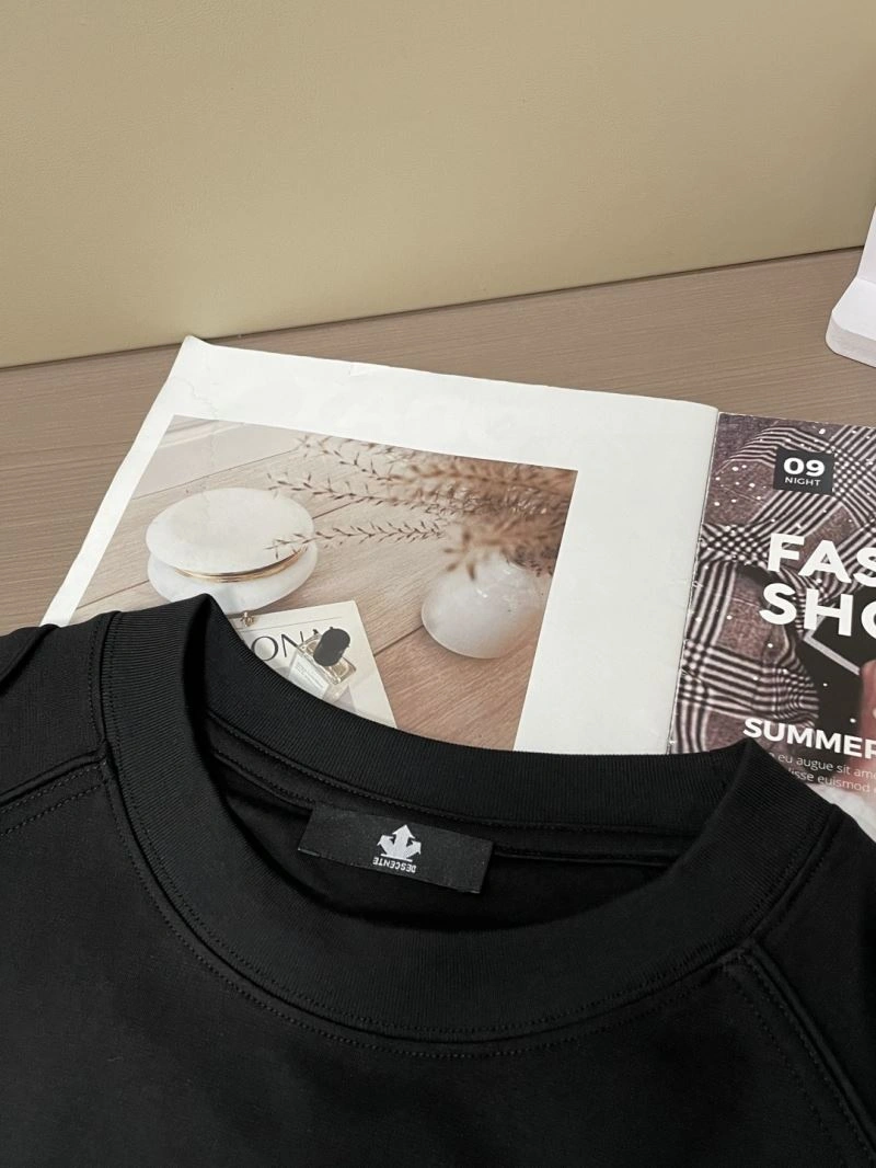 Genuine Descente T-Shirts