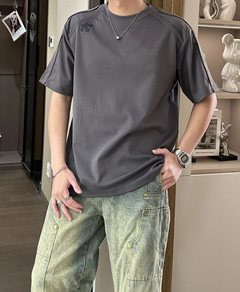 Original Descente T-Shirts