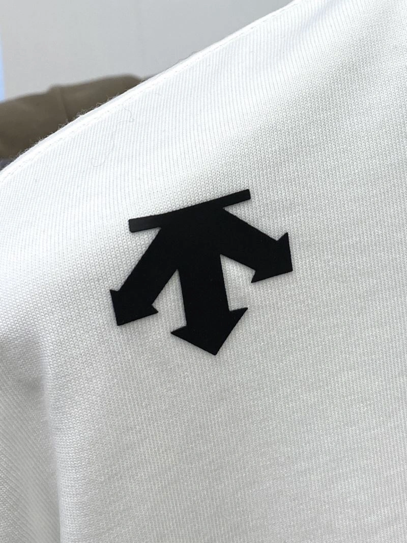 Economical Descente T-Shirts