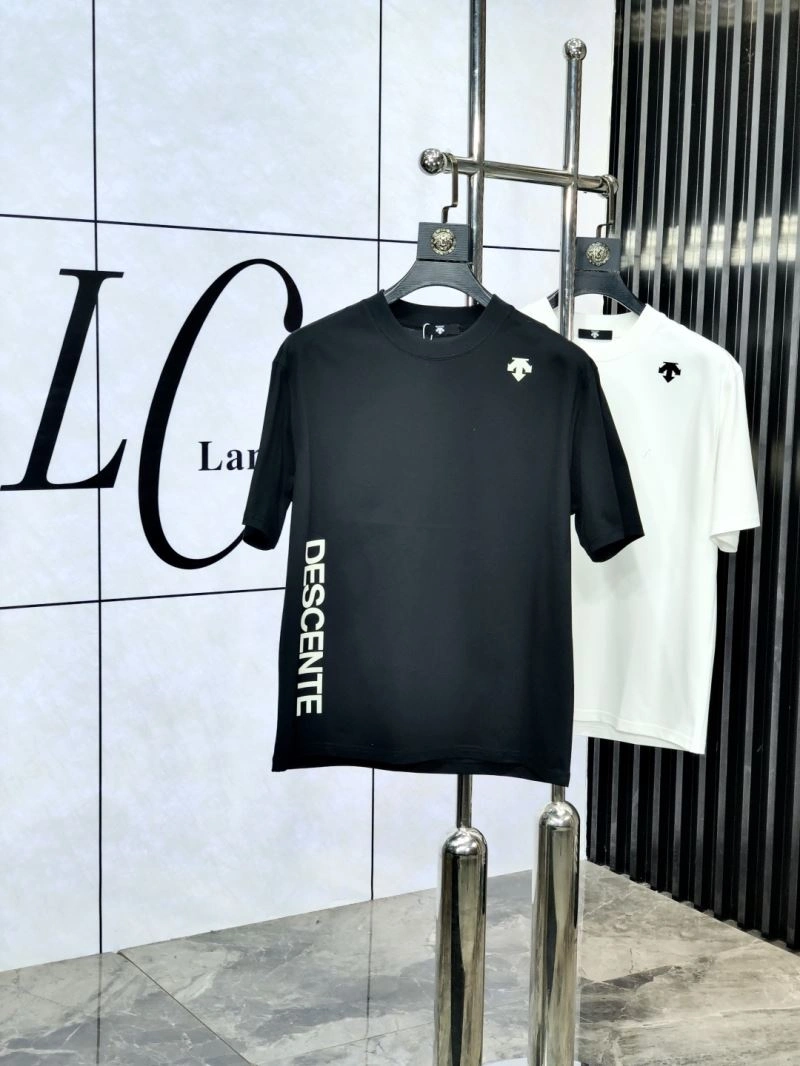 Top match Descente T-Shirts