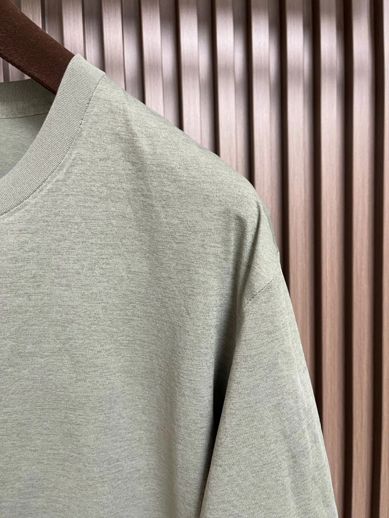 Brand-authenticated Descente T-Shirts