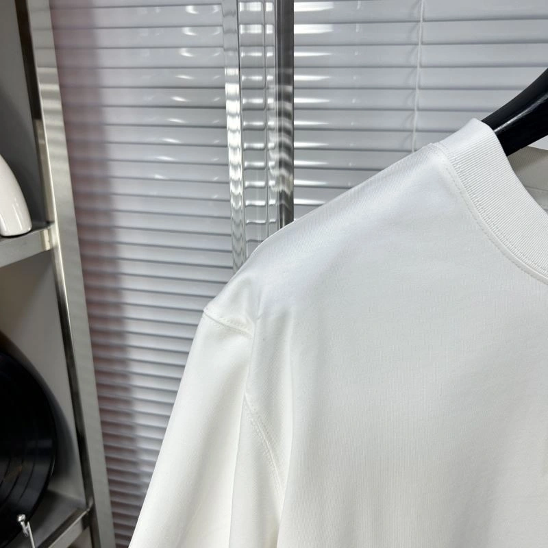 Economical Descente T-Shirts