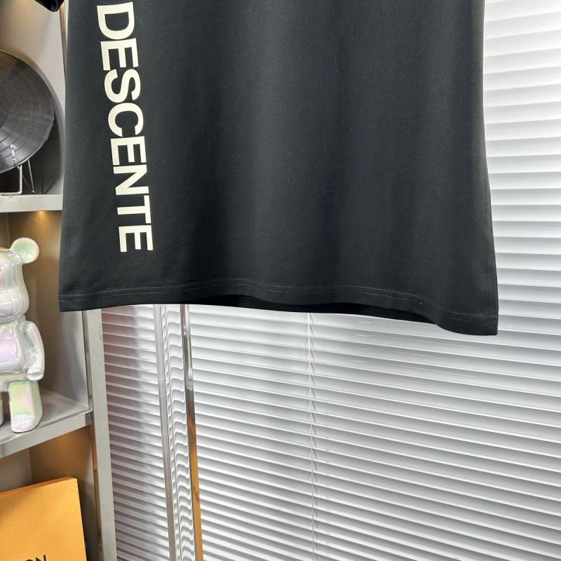 Top mirror Descente T-Shirts