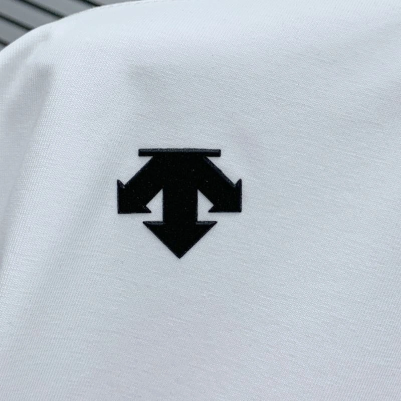 Brand-authenticated Descente T-Shirts
