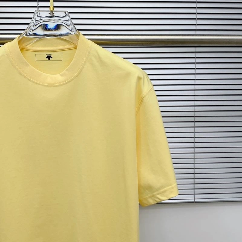 Brand-authenticated Descente T-Shirts