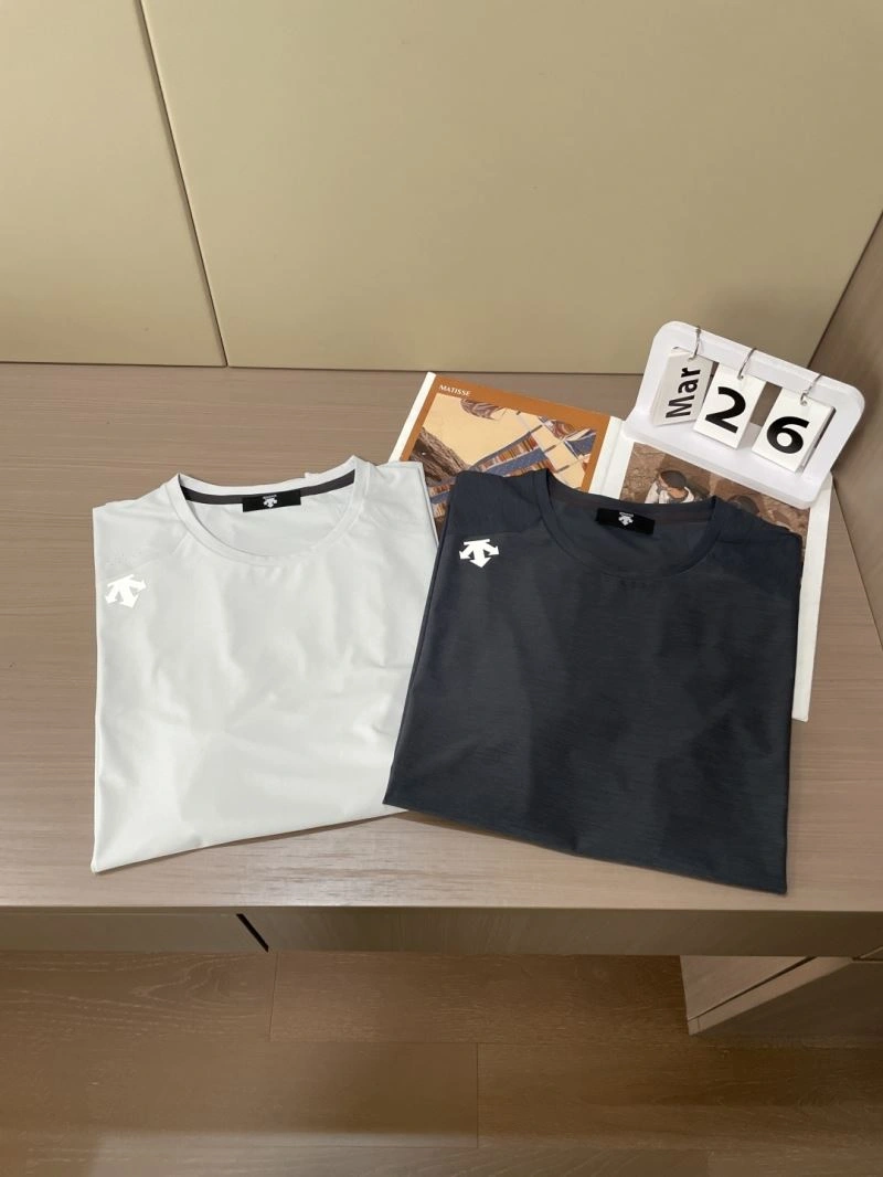Inexpensive Descente T-Shirts