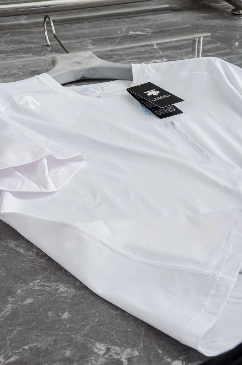 Brand-authenticated Descente T-Shirts