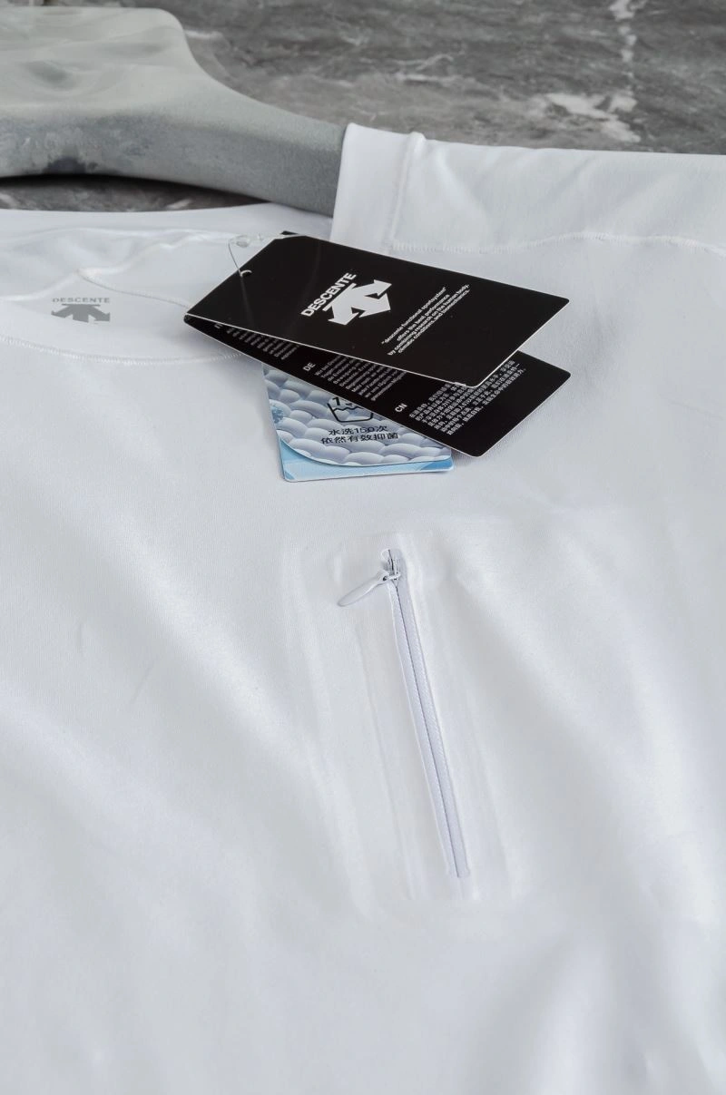 Brand-authenticated Descente T-Shirts
